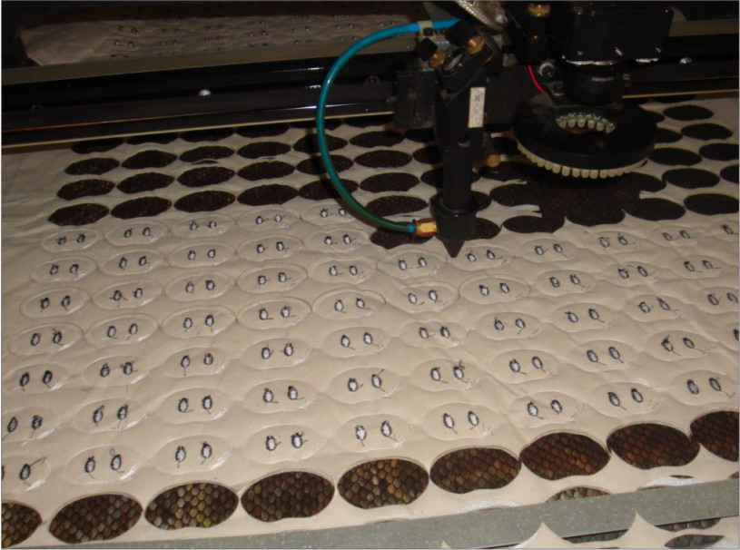 Large Format Cnc Fabric Cutting Machine Working Area 1800×1000mm